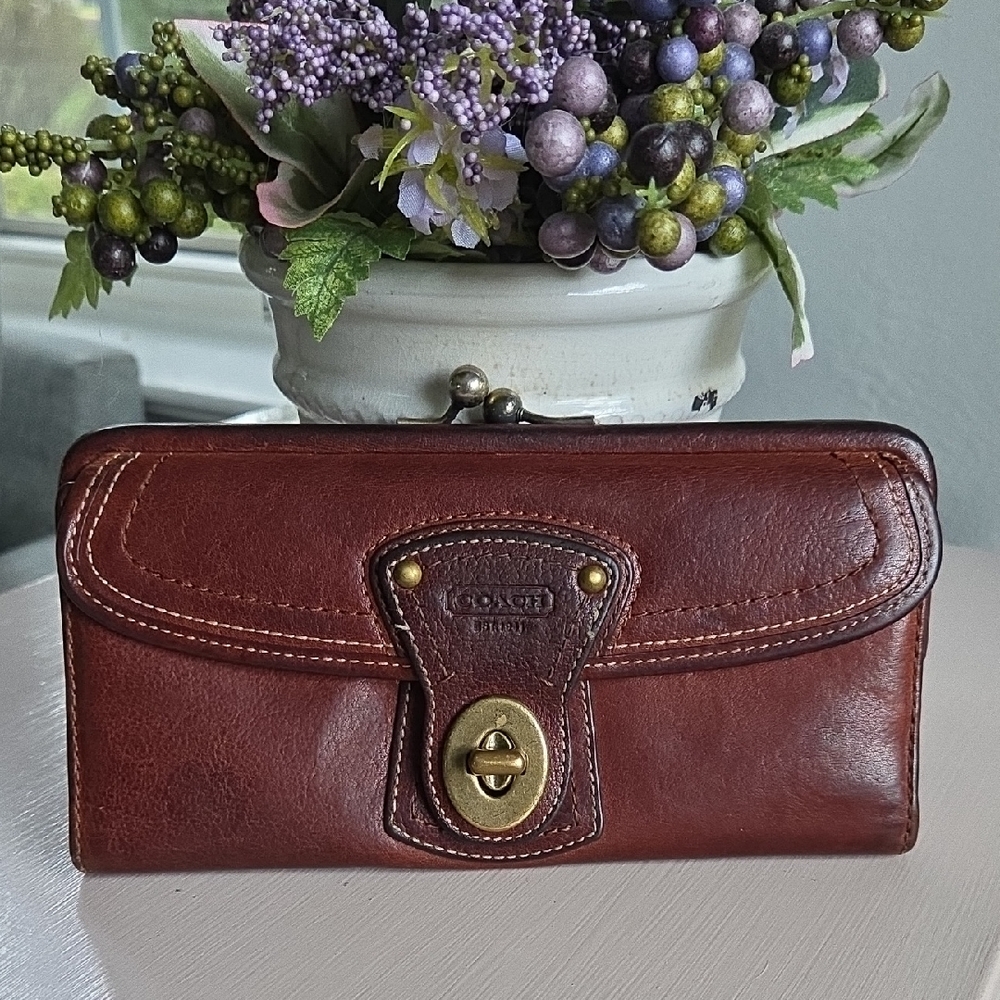 Vintage Coach Whiskey Gigi 65th Anniversary Legacy St… - Gem